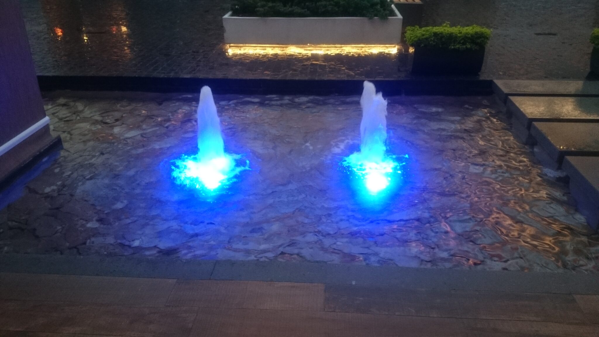 Fuentes Coloniales, Modernas, Jets - Ecojardines